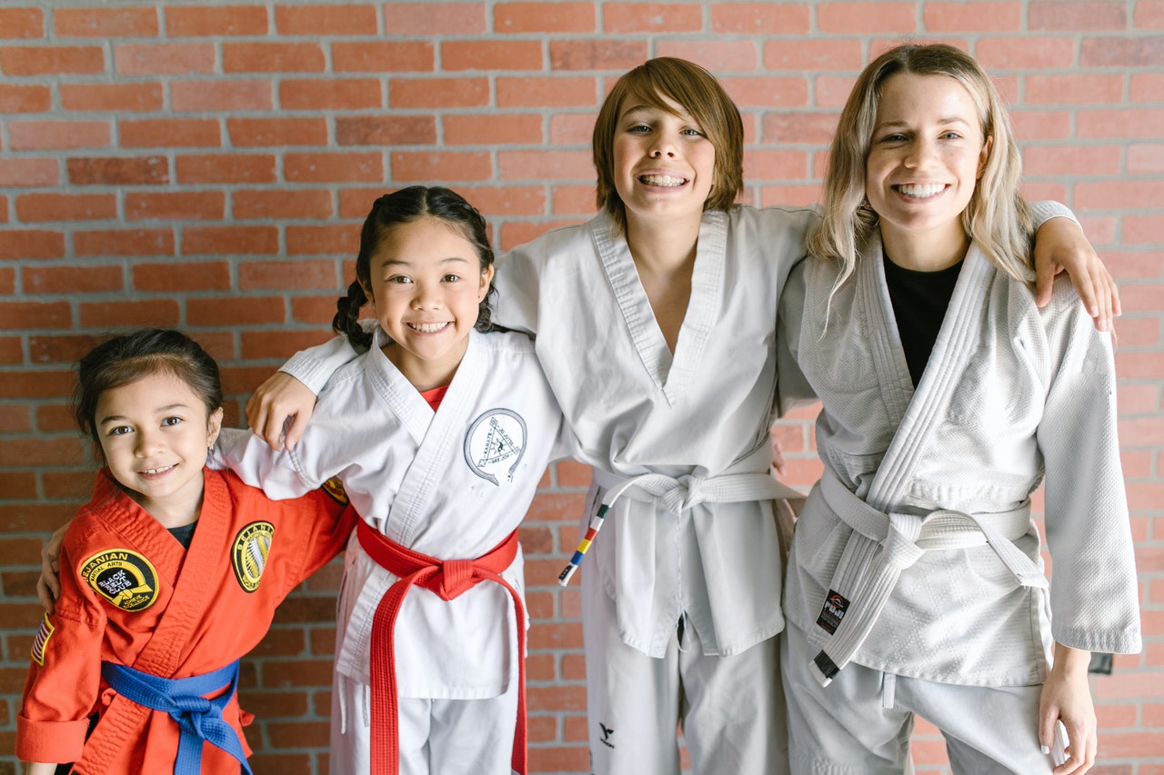 Best Kids BJJ Gi: Top 5 Youth Jiu Jitsu Gis - Enhanced Combat Sports